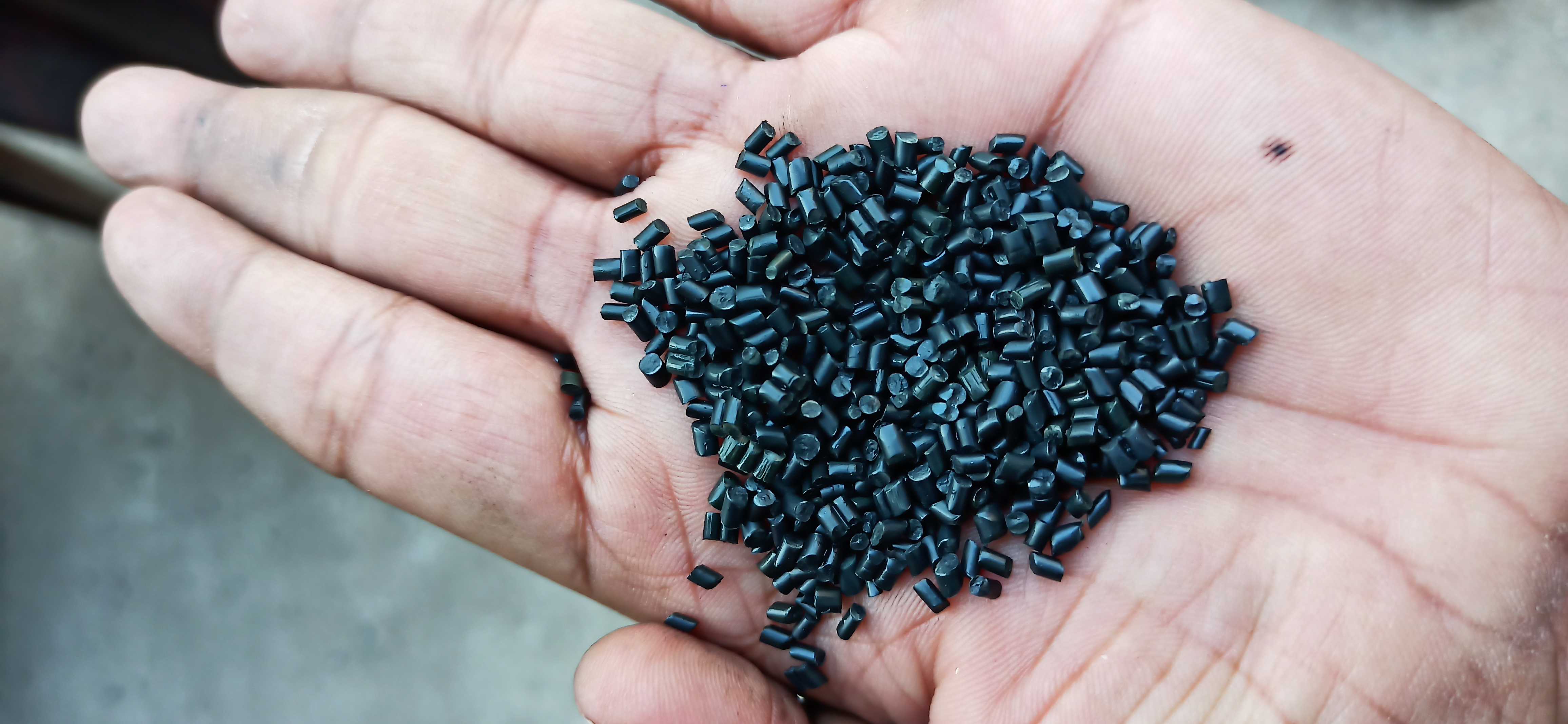 BLACK PP GRANULES,PP,Reprocess Granule,Injection Molding,Laravel
