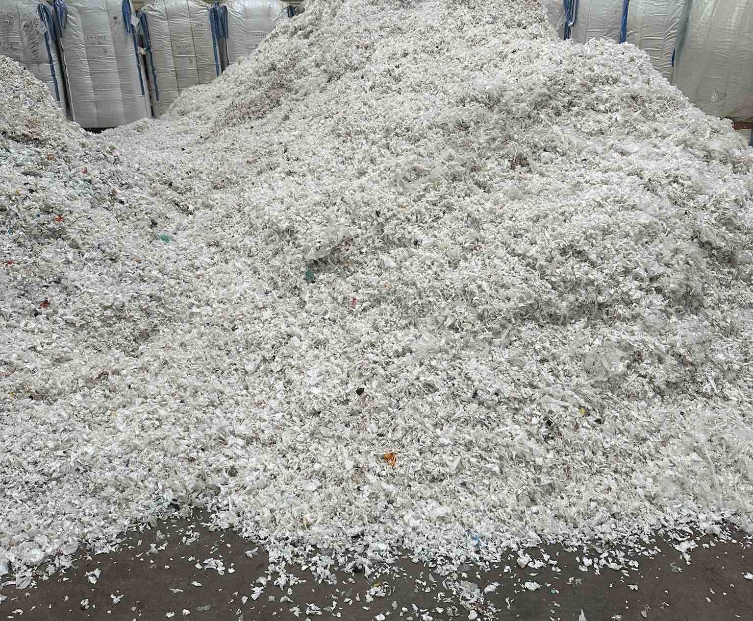 LDPE GRIND,LDPE,grinding,blow,injection-molding,film-grade,Plastic4trade