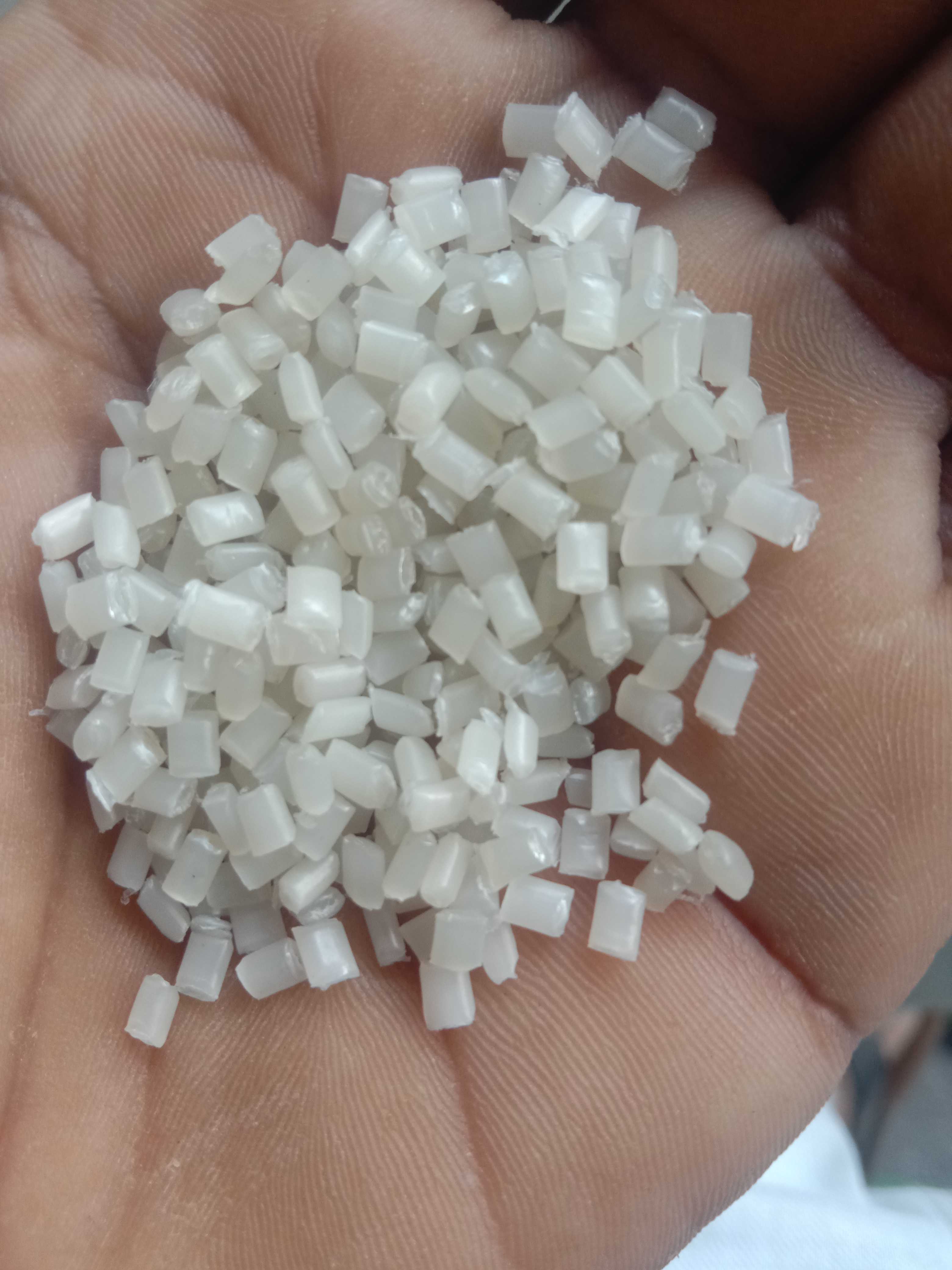 Sell your Plastic Raw Material and Products - Plastic4trade